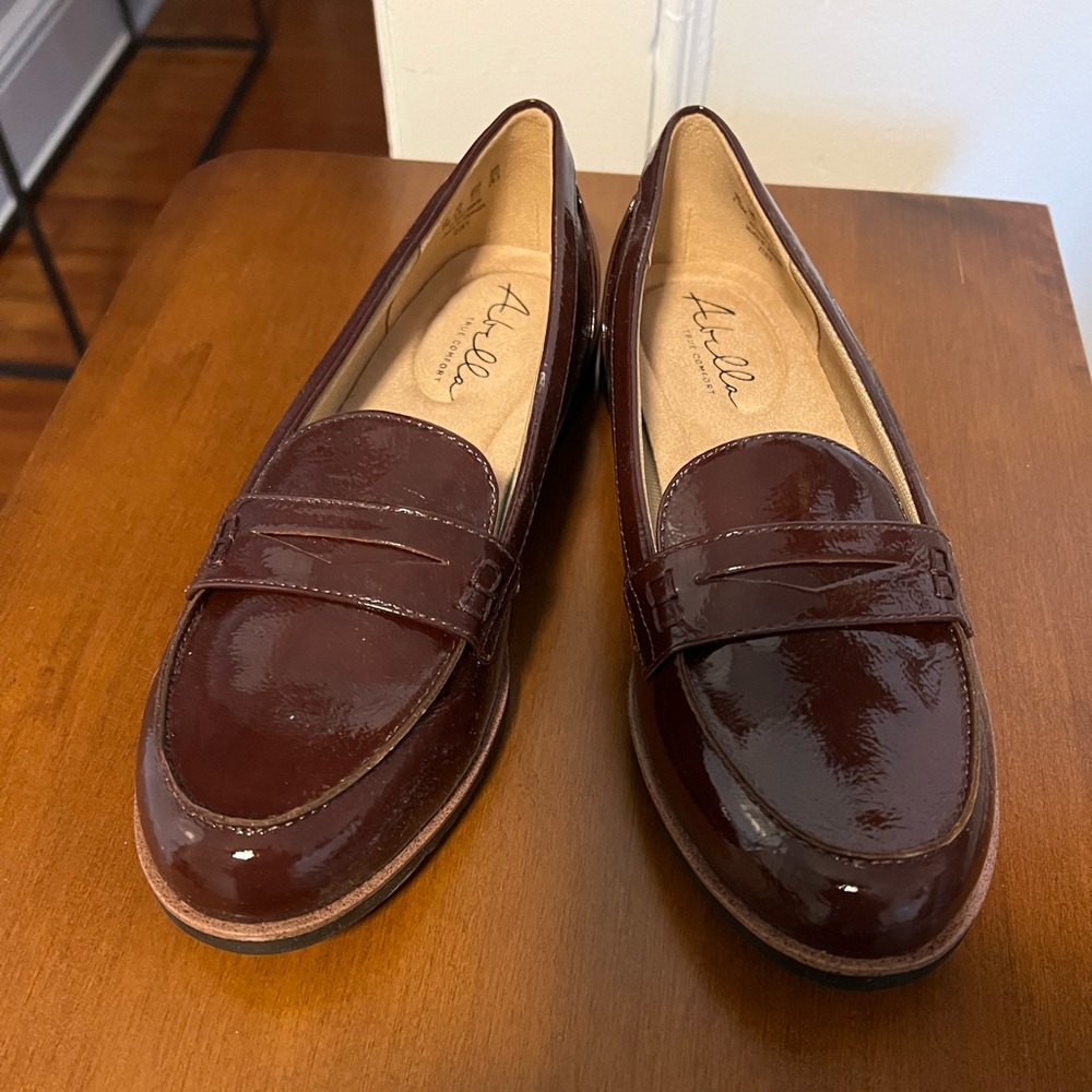 Burgundy Patent Leather Loafer - Gem